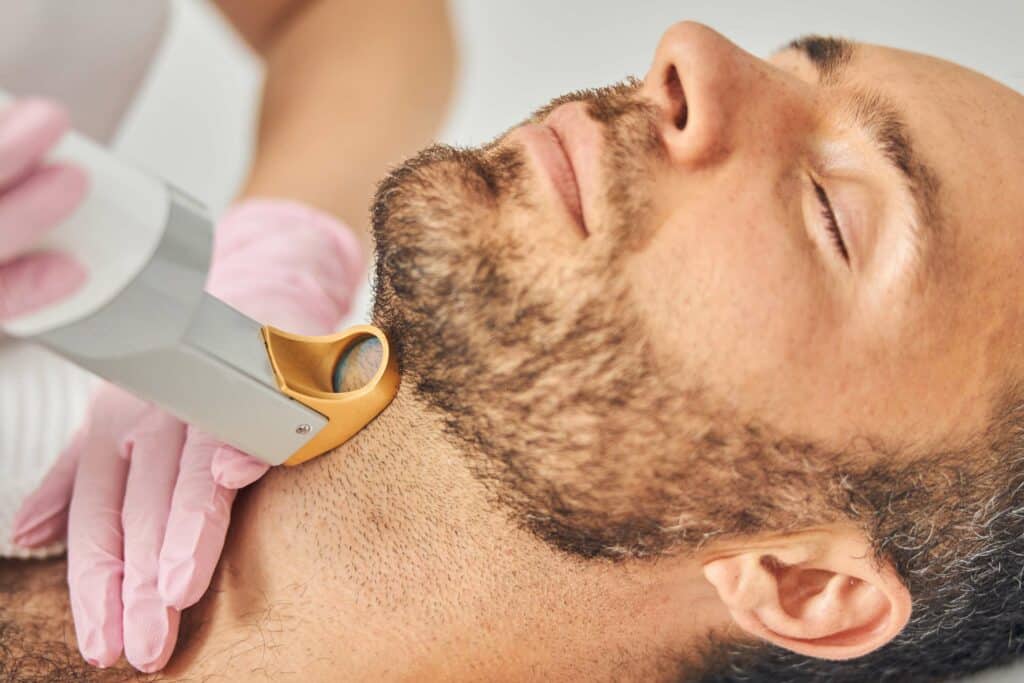 Epilation laser du cou | Dr Christine Luneau | Aix-en-Provence